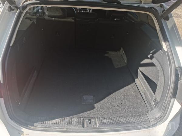 Balts Volkswagen Passat B8 2016 Rīga, ar dzinēja tilpumu 2.00 L un nobraukumu 0 tūkst. km par 5900 €, foto 11 vietnē AUTOMOTO.COM.LV