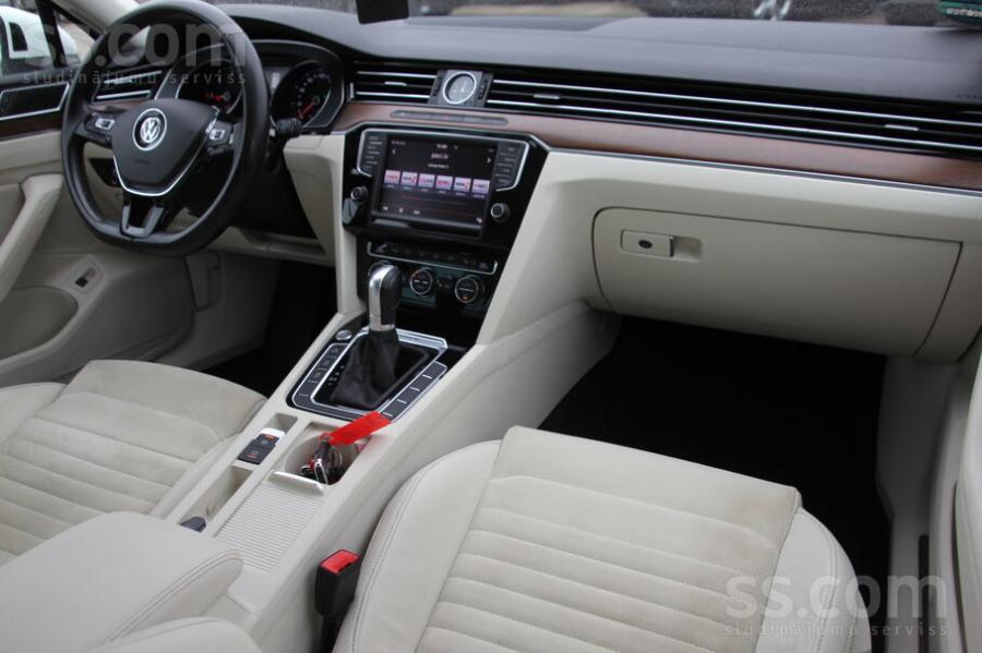 White Volkswagen Passat B8 2016 in Tukums, with an engine capacity of 2.00 L and mileage of 230 thousand km for 10500 €, photo 6 on AUTOMOTO.COM.LV