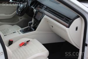 White Volkswagen Passat B8 2016 in Tukums, with an engine capacity of 2.00 L and mileage of 230 thousand km for 10500 €, photo 15 on AUTOMOTO.COM.LV