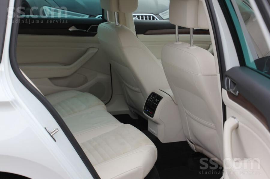 White Volkswagen Passat B8 2016 in Tukums, with an engine capacity of 2.00 L and mileage of 230 thousand km for 10500 €, photo 16 on AUTOMOTO.COM.LV