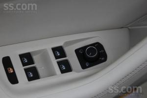 White Volkswagen Passat B8 2016 in Tukums, with an engine capacity of 2.00 L and mileage of 230 thousand km for 10500 €, photo 25 on AUTOMOTO.COM.LV