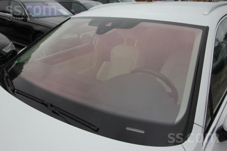 White Volkswagen Passat B8 2016 in Tukums, with an engine capacity of 2.00 L and mileage of 230 thousand km for 10500 €, photo 34 on AUTOMOTO.COM.LV