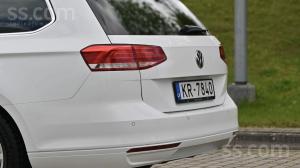 White Volkswagen Passat B8 2017 in Dobele, with an engine capacity of 1.40 L and mileage of 0 thousand km for 10350 €, photo 7 on AUTOMOTO.COM.LV