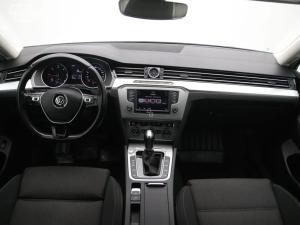 Balts Volkswagen Passat B8 2017 Viļņa, ar dzinēja tilpumu 2.00 L un nobraukumu 209 tūkst. km par 11199 €, foto 3 vietnē AUTOMOTO.COM.LV