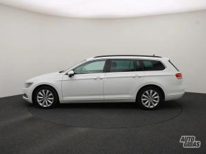 Balts Volkswagen Passat B8 2017 Viļņa, ar dzinēja tilpumu 2.00 L un nobraukumu 209 tūkst. km par 11199 €, foto 7 vietnē AUTOMOTO.COM.LV