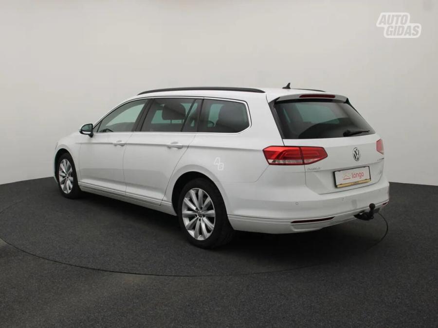 Balts Volkswagen Passat B8 2017 Viļņa, ar dzinēja tilpumu 2.00 L un nobraukumu 209 tūkst. km par 11199 €, foto 8 vietnē AUTOMOTO.COM.LV