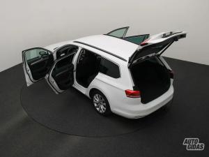 Balts Volkswagen Passat B8 2017 Viļņa, ar dzinēja tilpumu 2.00 L un nobraukumu 209 tūkst. km par 11199 €, foto 14 vietnē AUTOMOTO.COM.LV