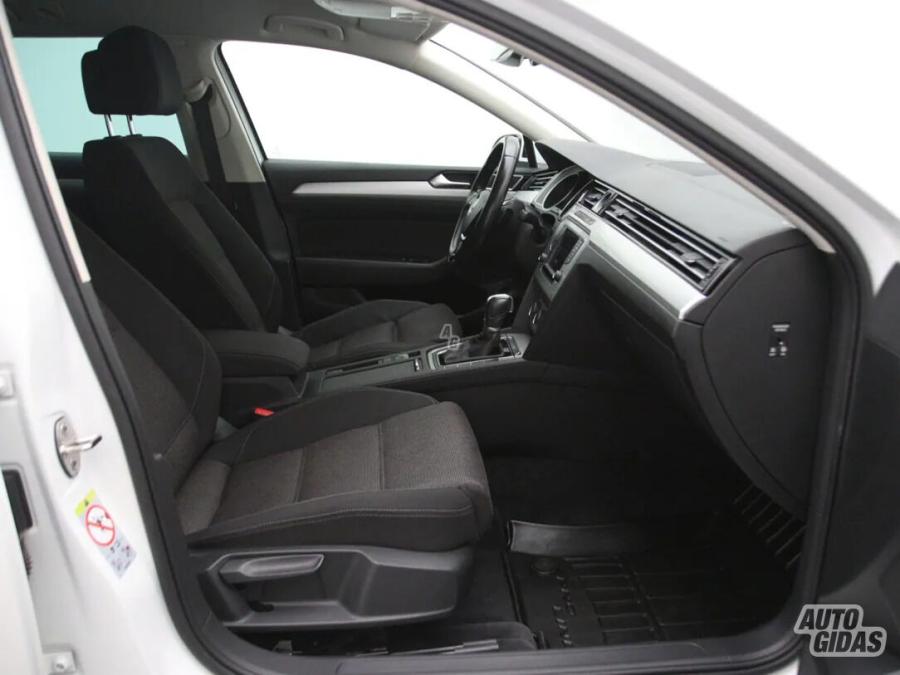Balts Volkswagen Passat B8 2017 Viļņa, ar dzinēja tilpumu 2.00 L un nobraukumu 209 tūkst. km par 11199 €, foto 15 vietnē AUTOMOTO.COM.LV