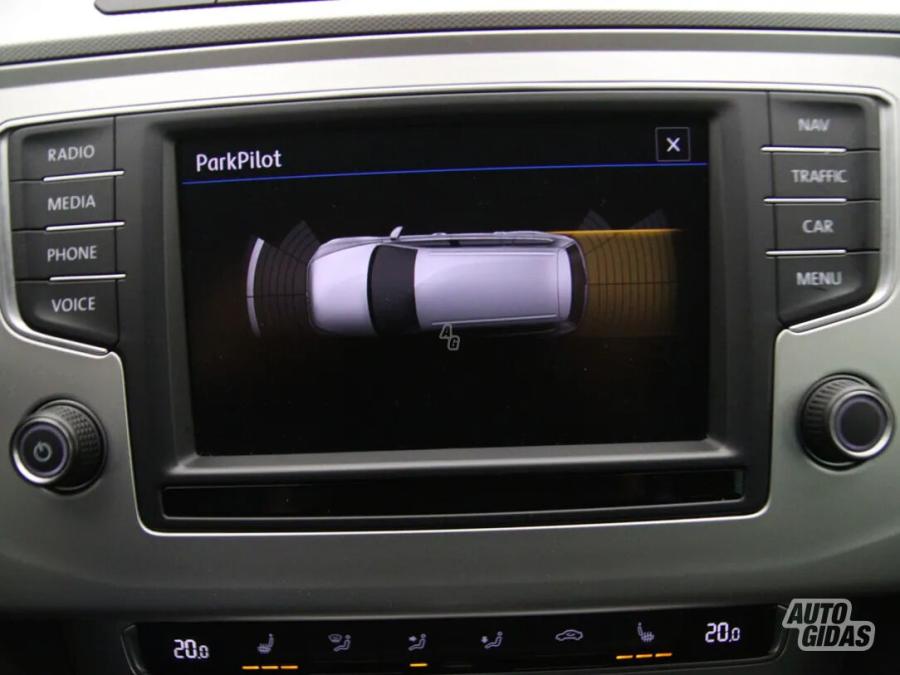 Balts Volkswagen Passat B8 2017 Viļņa, ar dzinēja tilpumu 2.00 L un nobraukumu 209 tūkst. km par 11199 €, foto 26 vietnē AUTOMOTO.COM.LV