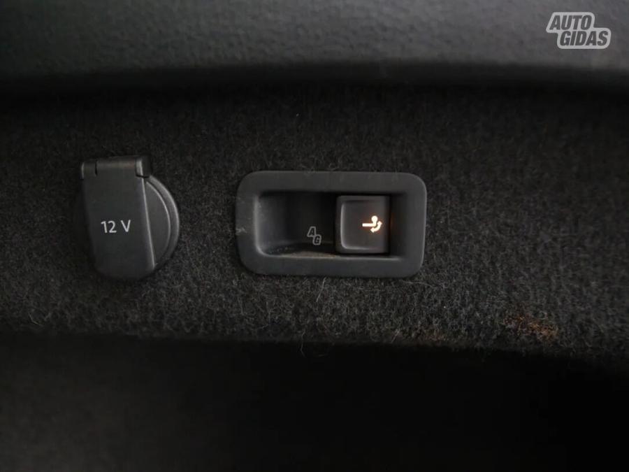 Balts Volkswagen Passat B8 2017 Viļņa, ar dzinēja tilpumu 2.00 L un nobraukumu 209 tūkst. km par 11199 €, foto 35 vietnē AUTOMOTO.COM.LV