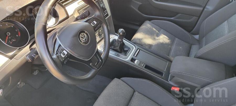 Balts Volkswagen Passat B8 2017 Jelgava, ar dzinēja tilpumu 1.40 L un nobraukumu 97 tūkst. km par 10700 €, foto 15 vietnē AUTOMOTO.COM.LV