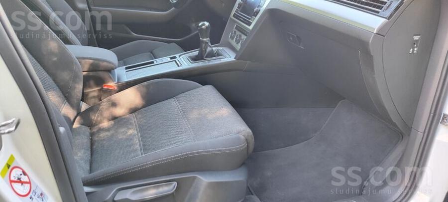 Balts Volkswagen Passat B8 2017 Jelgava, ar dzinēja tilpumu 1.40 L un nobraukumu 97 tūkst. km par 10700 €, foto 18 vietnē AUTOMOTO.COM.LV