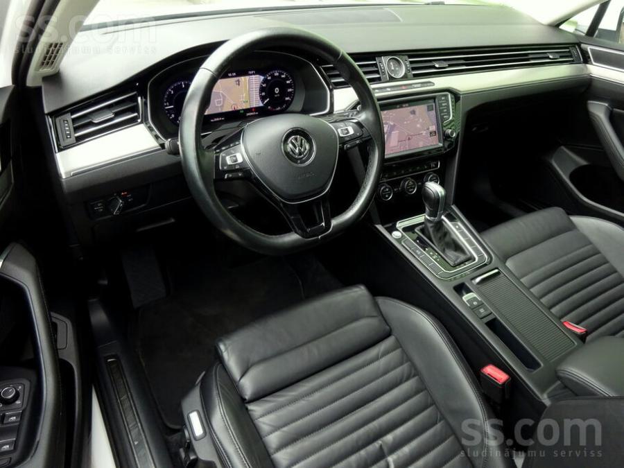 White Volkswagen Passat B8 2017 in Riga, with an engine capacity of 2.00 L and mileage of 241 thousand km for 10900 €, photo 7 on AUTOMOTO.COM.LV