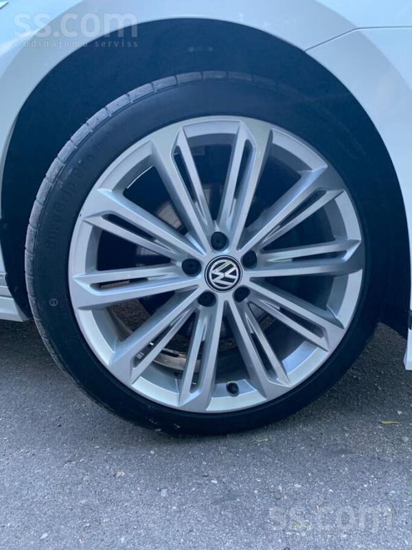 Balts Volkswagen Passat B8 2017 Rīga, ar dzinēja tilpumu 2.00 L un nobraukumu 165 tūkst. km par 21000 €, foto 8 vietnē AUTOMOTO.COM.LV
