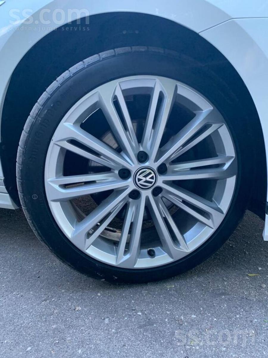Balts Volkswagen Passat B8 2017 Rīga, ar dzinēja tilpumu 2.00 L un nobraukumu 165 tūkst. km par 21000 €, foto 9 vietnē AUTOMOTO.COM.LV