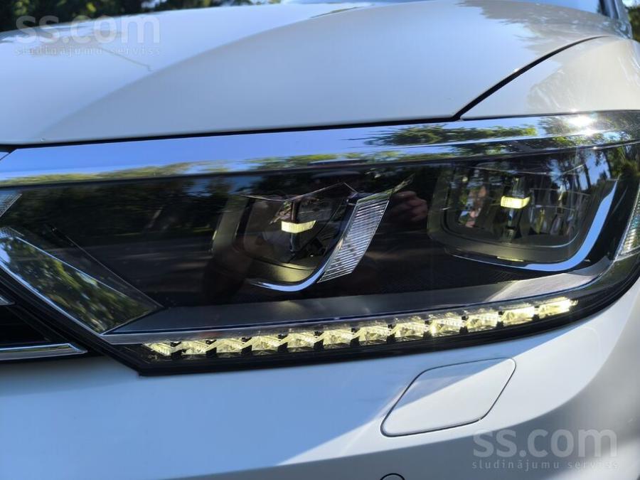 Balts Volkswagen Passat B8 2017 Rīga, ar dzinēja tilpumu 2.00 L un nobraukumu 244 tūkst. km par 12500 €, foto 10 vietnē AUTOMOTO.COM.LV