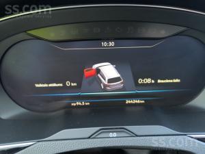 Balts Volkswagen Passat B8 2017 Rīga, ar dzinēja tilpumu 2.00 L un nobraukumu 244 tūkst. km par 12500 €, foto 22 vietnē AUTOMOTO.COM.LV
