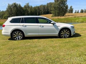 Balts Volkswagen Passat B8 2017 Alūksne, ar dzinēja tilpumu 2.00 L un nobraukumu 385 tūkst. km par 12000 €, foto 4 vietnē AUTOMOTO.COM.LV