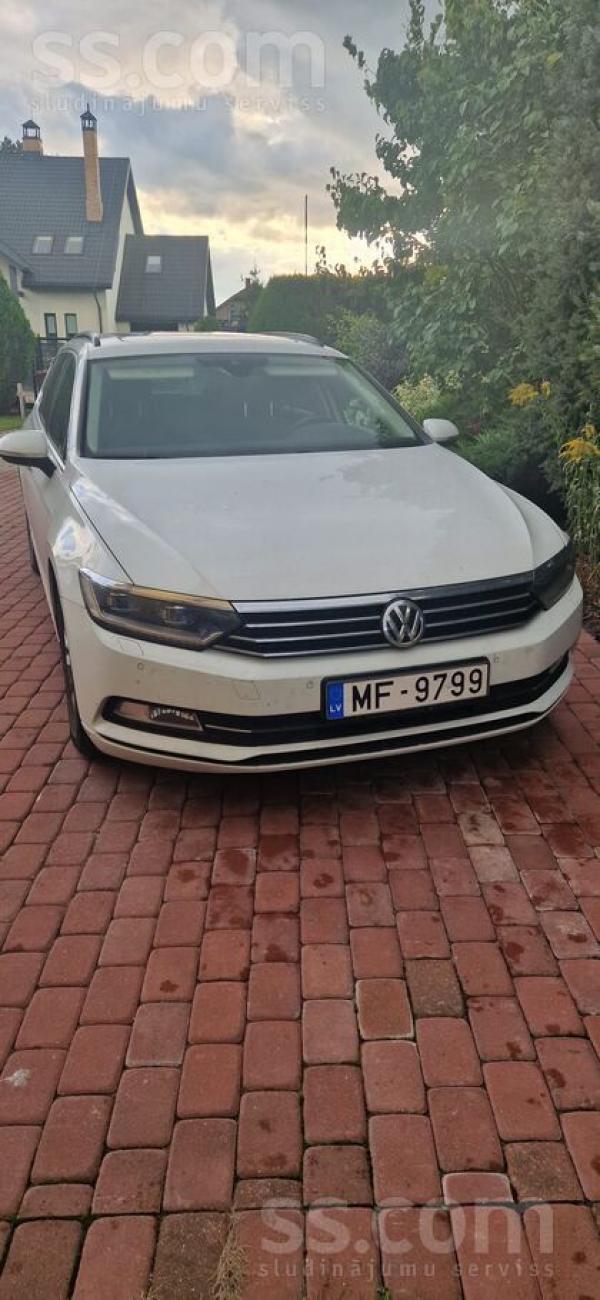 Balts Volkswagen Passat B8 2017 Rīga, ar dzinēja tilpumu 2.00 L un nobraukumu 260 tūkst. km par 9495 €, foto 1 vietnē AUTOMOTO.COM.LV