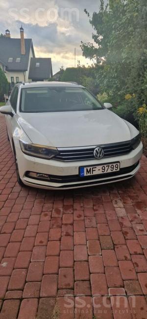 Balts Volkswagen Passat B8 2017 Rīga, ar dzinēja tilpumu 2.00 L un nobraukumu 260 tūkst. km par 9495 €, foto  vietnē AUTOMOTO.COM.LV
