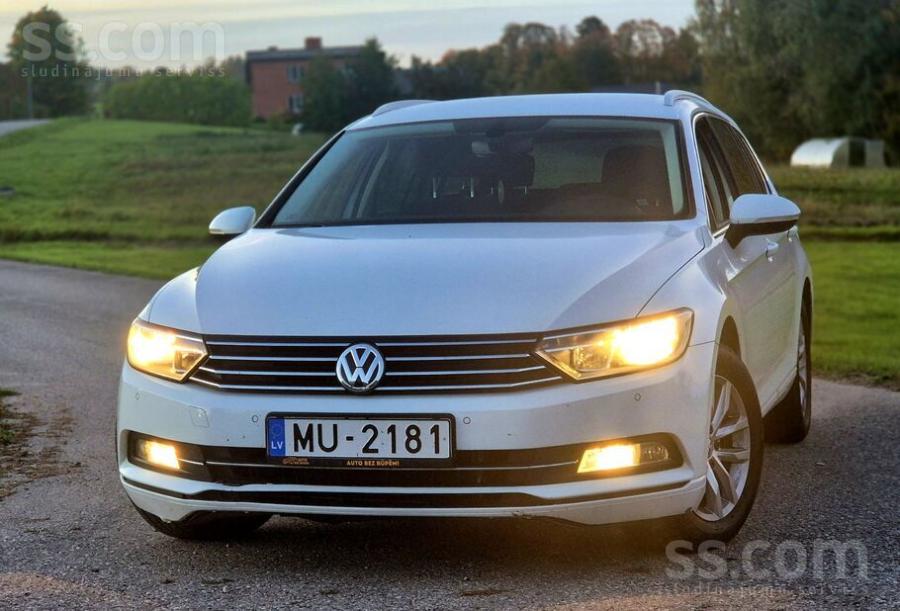 White Volkswagen Passat B8 2017 in Tukums, with an engine capacity of 1.60 L and mileage of 378 thousand km for 8999 €, photo 3 on AUTOMOTO.COM.LV