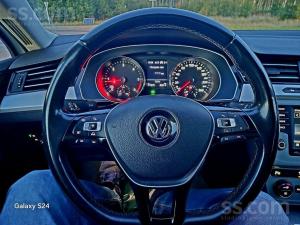 White Volkswagen Passat B8 2017 in Tukums, with an engine capacity of 1.60 L and mileage of 378 thousand km for 8999 €, photo 16 on AUTOMOTO.COM.LV