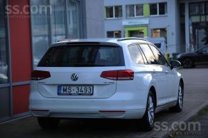 Balts Volkswagen Passat B8 2017 Rīga, ar dzinēja tilpumu 1.60 L un nobraukumu 189 tūkst. km par 8995 €, foto 6 vietnē AUTOMOTO.COM.LV