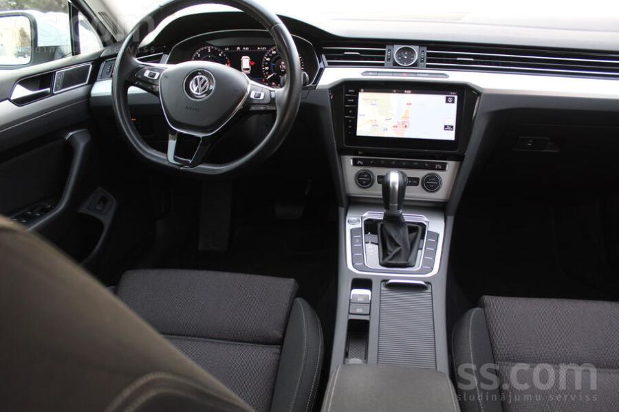 Balts Volkswagen Passat B8 2018 Liepāja, ar dzinēja tilpumu 2.00 L un nobraukumu 177 tūkst. km par 14250 €, foto 11 vietnē AUTOMOTO.COM.LV
