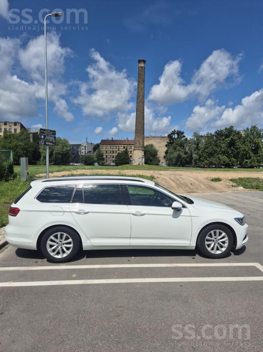 Balts Volkswagen Passat B8 2018 Rīga, ar dzinēja tilpumu 2.00 L un nobraukumu 344 tūkst. km par 9000 €, foto 6 vietnē AUTOMOTO.COM.LV