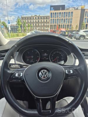 Balts Volkswagen Passat B8 2018 Rīga, ar dzinēja tilpumu 2.00 L un nobraukumu 344 tūkst. km par 9000 €, foto 8 vietnē AUTOMOTO.COM.LV
