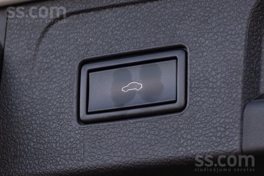 Balts Volkswagen Passat B8 2018 Rīga, ar dzinēja tilpumu 1.80 L un nobraukumu 83 tūkst. km par 13950 €, foto 10 vietnē AUTOMOTO.COM.LV