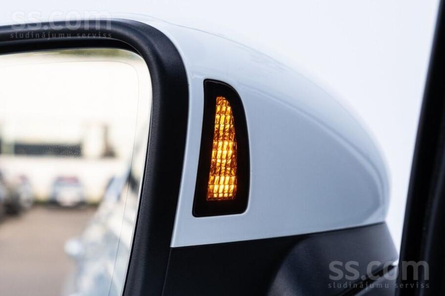 Balts Volkswagen Passat B8 2018 Rīga, ar dzinēja tilpumu 1.80 L un nobraukumu 83 tūkst. km par 13950 €, foto 16 vietnē AUTOMOTO.COM.LV