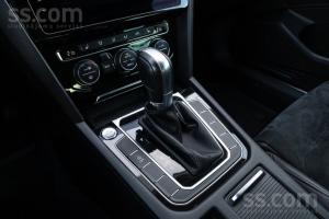 Balts Volkswagen Passat B8 2018 Rīga, ar dzinēja tilpumu 1.80 L un nobraukumu 83 tūkst. km par 13950 €, foto 23 vietnē AUTOMOTO.COM.LV