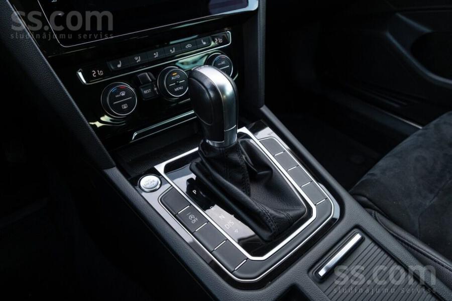 Balts Volkswagen Passat B8 2018 Rīga, ar dzinēja tilpumu 1.80 L un nobraukumu 83 tūkst. km par 13950 €, foto 23 vietnē AUTOMOTO.COM.LV
