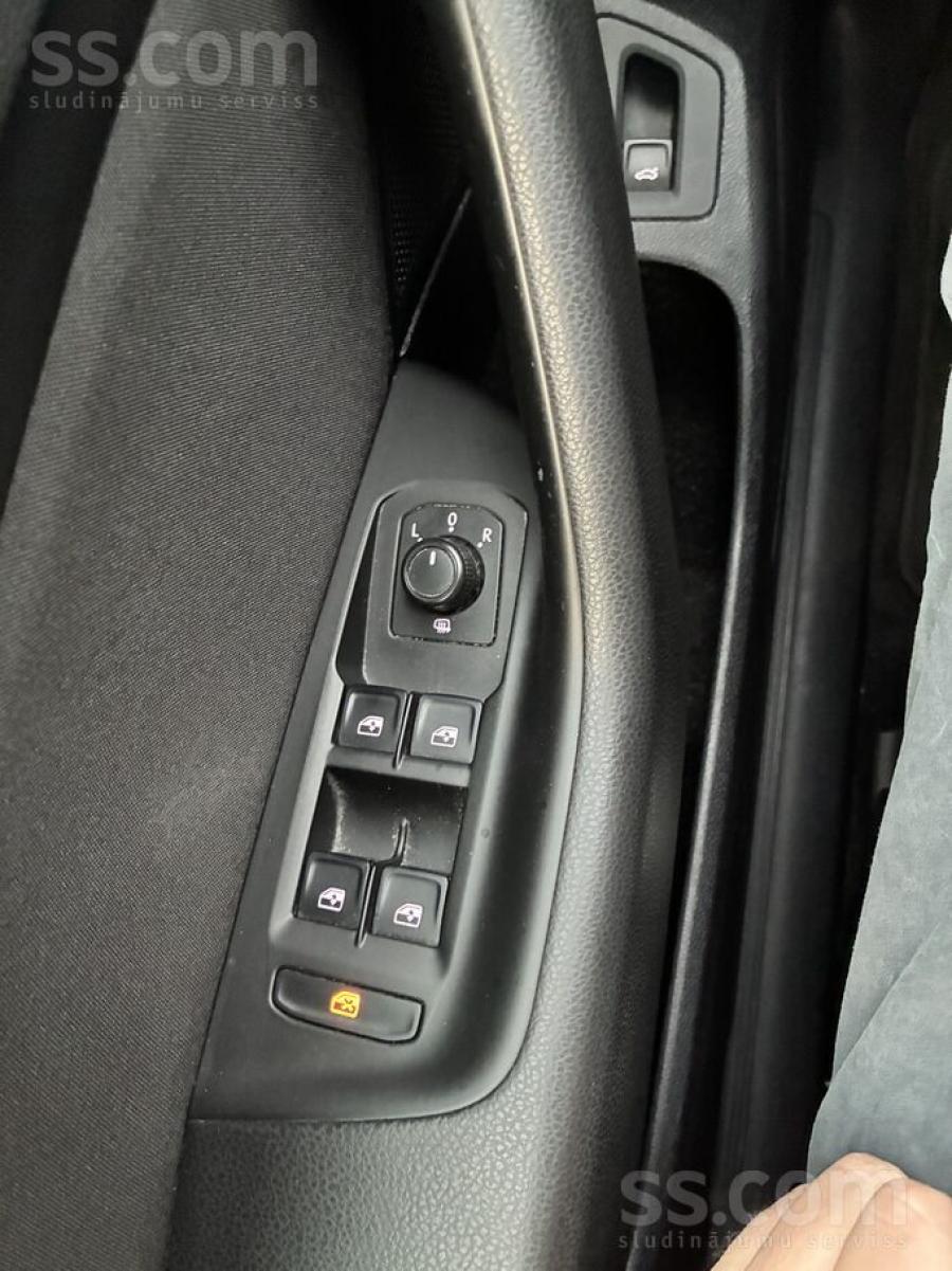 Balts Volkswagen Passat B8 2018 Valmiera, ar dzinēja tilpumu 1.80 L un nobraukumu 194 tūkst. km par 12500 €, foto 19 vietnē AUTOMOTO.COM.LV