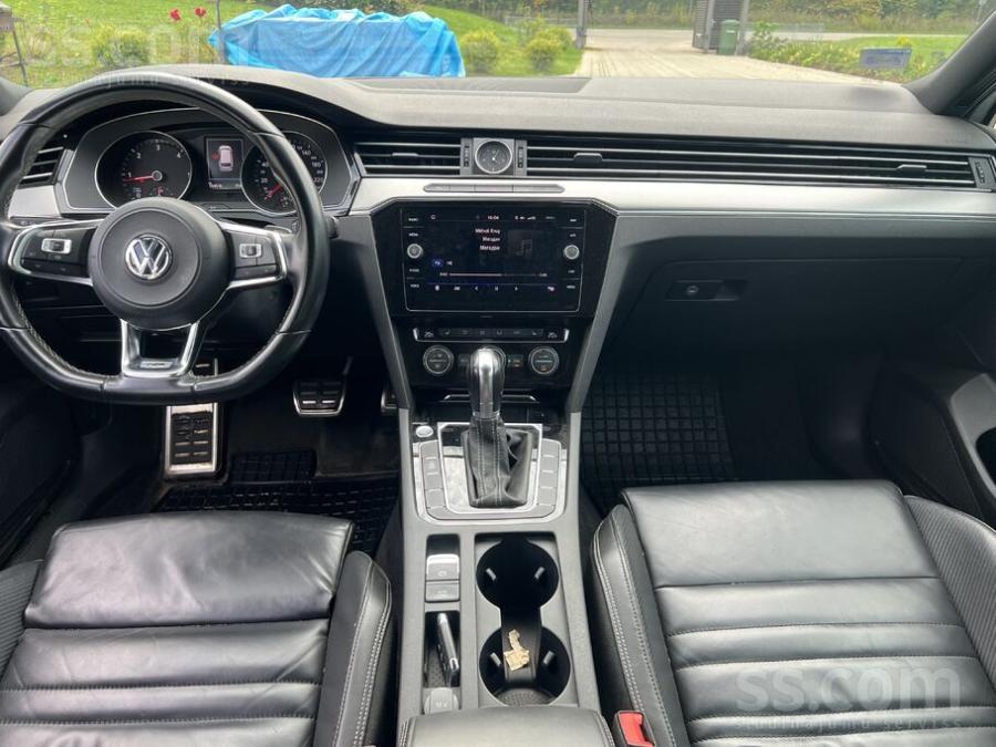 White Volkswagen Passat B8 2019 in Rezekne, with an engine capacity of 2.00 L and mileage of 230 thousand km for 14500 €, photo 9 on AUTOMOTO.COM.LV