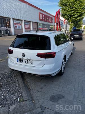 White Volkswagen Passat B8 2019 in Riga, with an engine capacity of 1.50 L and mileage of 121 thousand km for 17500 €, photo  on AUTOMOTO.COM.LV