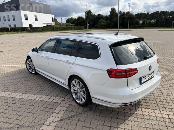 White Volkswagen Passat B8 2019 in Riga, with an engine capacity of 2.00 L and mileage of 193 thousand km for 15500 €, photo 5 on AUTOMOTO.COM.LV