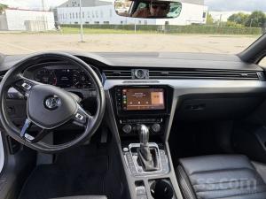Белый Фольксваген Пассат Б8 2019 в Рига, объемом двигателя 2.00 л и пробегом 193 тыс. км за 15500 €, фото 8 на AUTOMOTO.COM.LV