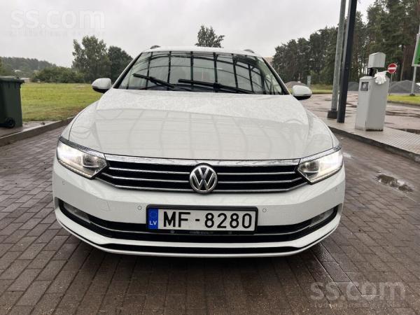 Balts Volkswagen Passat B8 2019 Rīga, ar dzinēja tilpumu 1.50 L un nobraukumu 273 tūkst. km par 7890 €, foto 2 vietnē AUTOMOTO.COM.LV