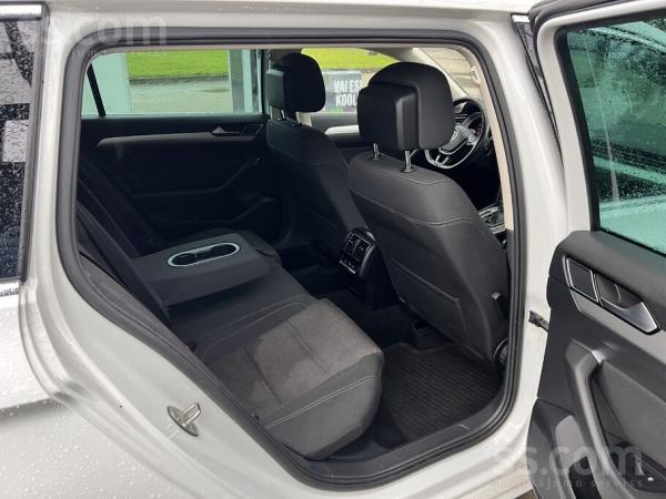 Balts Volkswagen Passat B8 2019 Rīga, ar dzinēja tilpumu 1.50 L un nobraukumu 273 tūkst. km par 7890 €, foto 8 vietnē AUTOMOTO.COM.LV