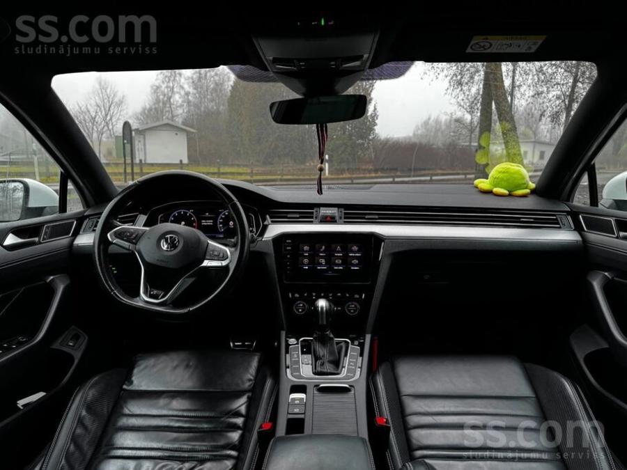 Balts Volkswagen Passat B8 2019 Rīga, ar dzinēja tilpumu 2.00 L un nobraukumu 220 tūkst. km par 16500 €, foto 8 vietnē AUTOMOTO.COM.LV