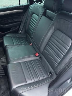 Balts Volkswagen Passat B8 2019 Rīga, ar dzinēja tilpumu 2.00 L un nobraukumu 220 tūkst. km par 16500 €, foto 13 vietnē AUTOMOTO.COM.LV