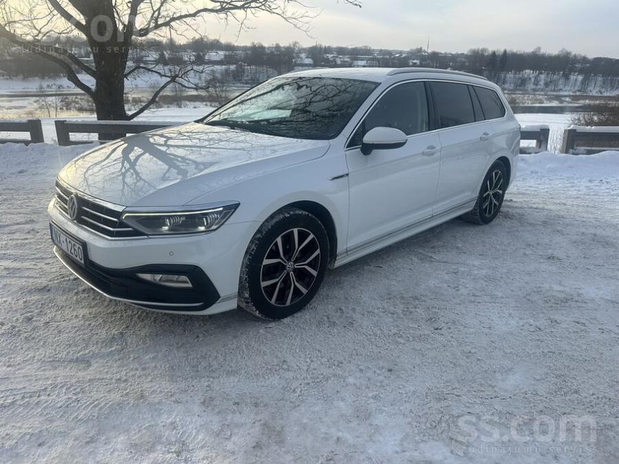 White Volkswagen Passat B8 2020 in Kuldiga, with an engine capacity of 2.00 L and mileage of 179 thousand km for 20595 €, photo 1 on AUTOMOTO.COM.LV