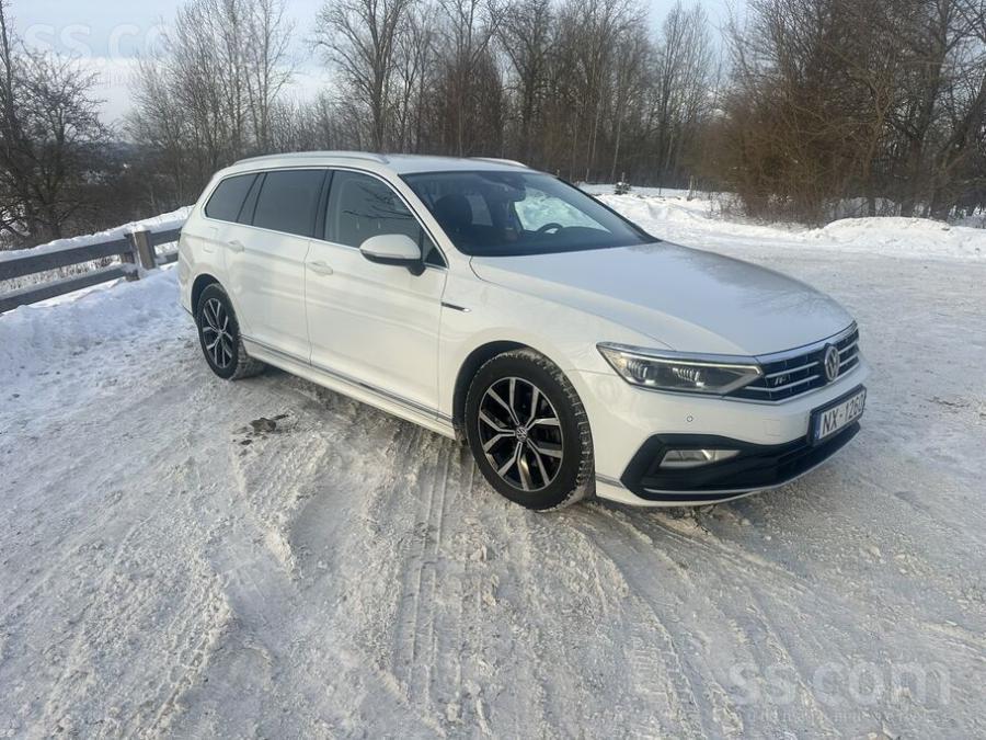 White Volkswagen Passat B8 2020 in Kuldiga, with an engine capacity of 2.00 L and mileage of 179 thousand km for 20595 €, photo 3 on AUTOMOTO.COM.LV