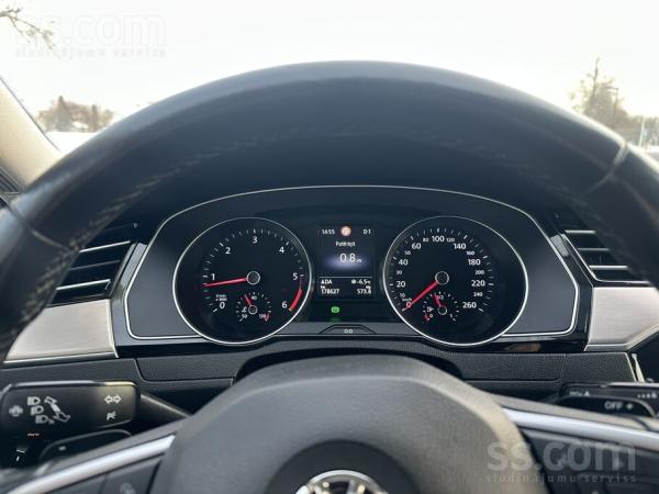 Balts Volkswagen Passat B8 2020 Kuldīga, ar dzinēja tilpumu 2.00 L un nobraukumu 179 tūkst. km par 20595 €, foto 7 vietnē AUTOMOTO.COM.LV