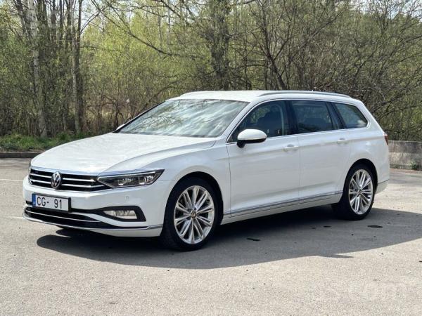 Белый Фольксваген Пассат Б8 2020 в Рига, объемом двигателя 2.00 л и пробегом 162 тыс. км за 18900 €, фото 3 на AUTOMOTO.COM.LV