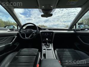 Balts Volkswagen Passat B8 2020 Rīga, ar dzinēja tilpumu 2.00 L un nobraukumu 162 tūkst. km par 18900 €, foto 13 vietnē AUTOMOTO.COM.LV