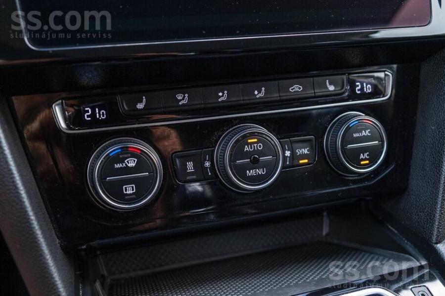 Balts Volkswagen Passat B8 2020 Rīga, ar dzinēja tilpumu 2.00 L un nobraukumu 189 tūkst. km par 17950 €, foto 17 vietnē AUTOMOTO.COM.LV