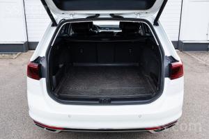 Balts Volkswagen Passat B8 2020 Rīga, ar dzinēja tilpumu 2.00 L un nobraukumu 189 tūkst. km par 17950 €, foto 26 vietnē AUTOMOTO.COM.LV
